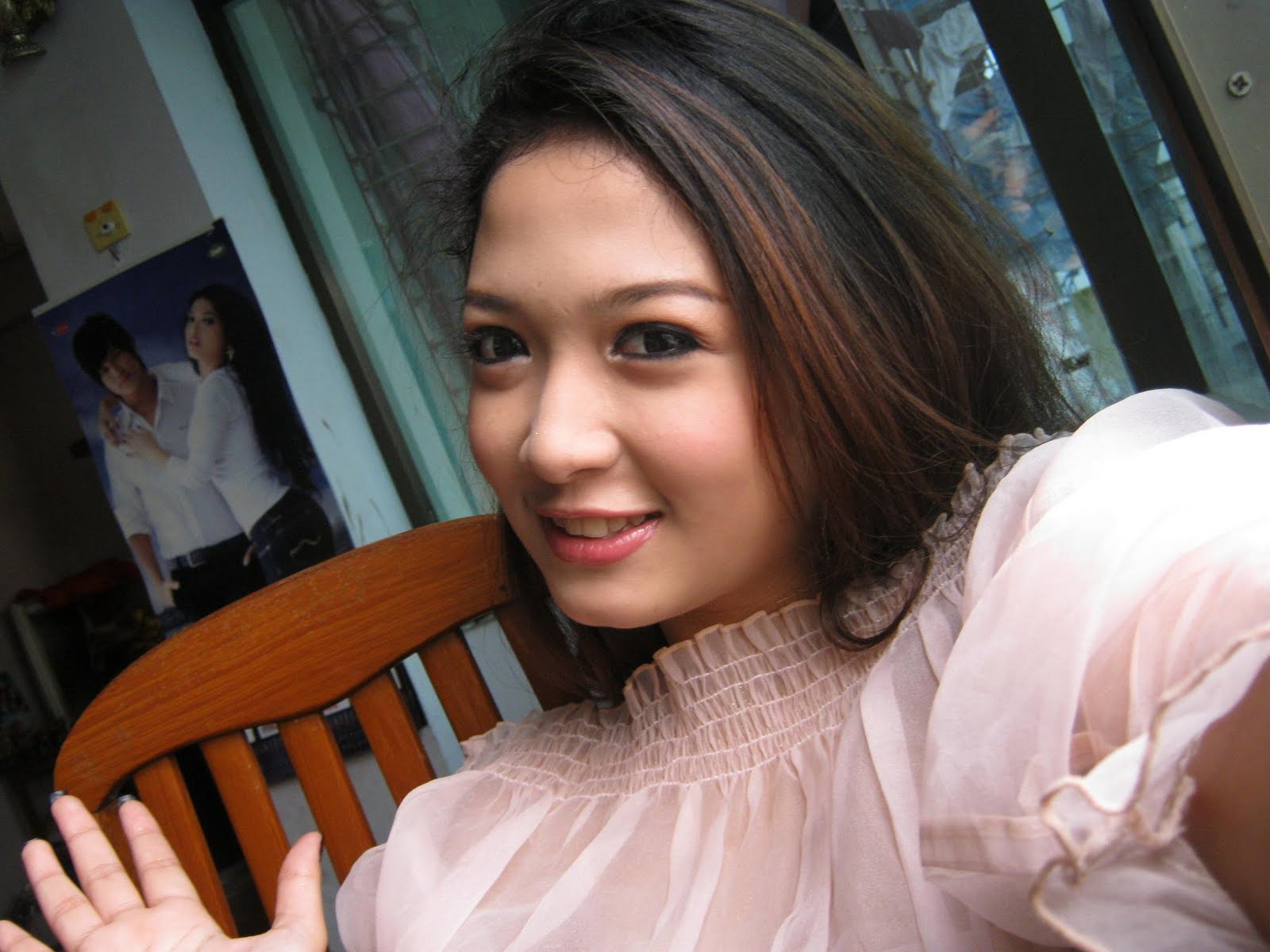 Photo Model: Myanmar Teenage Model: San Yati Moe Myint