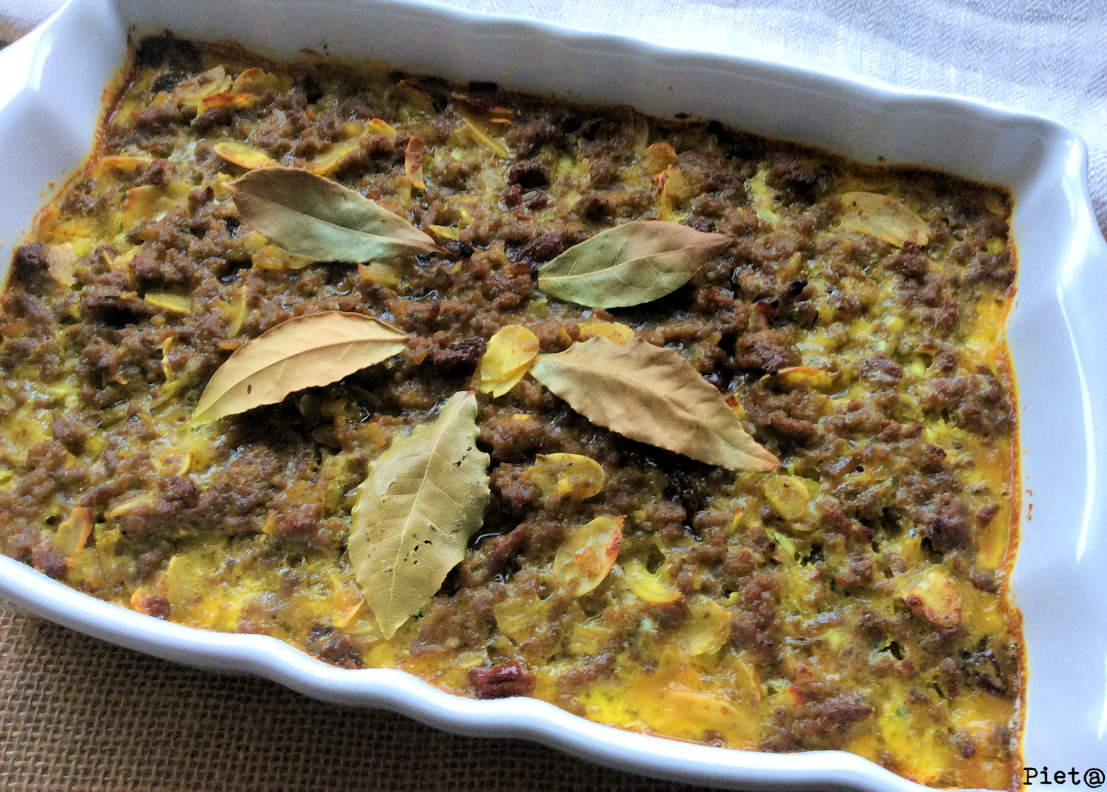 Pieta's hapjes: Bobotie met geelrys