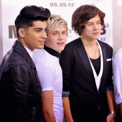 One Direction Spain: + Fotos de los chicos en la premier de MIB III :)