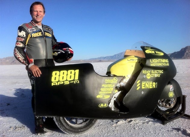 Remy Powered Lightning Motorcycle Breaks 200mph @ Bonneville | Electric ...