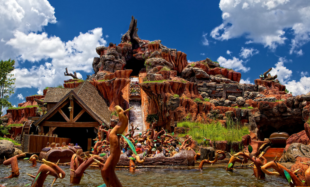 Disney Avenue: Splash Mountain: Where is Your Laughing Place? - Part I