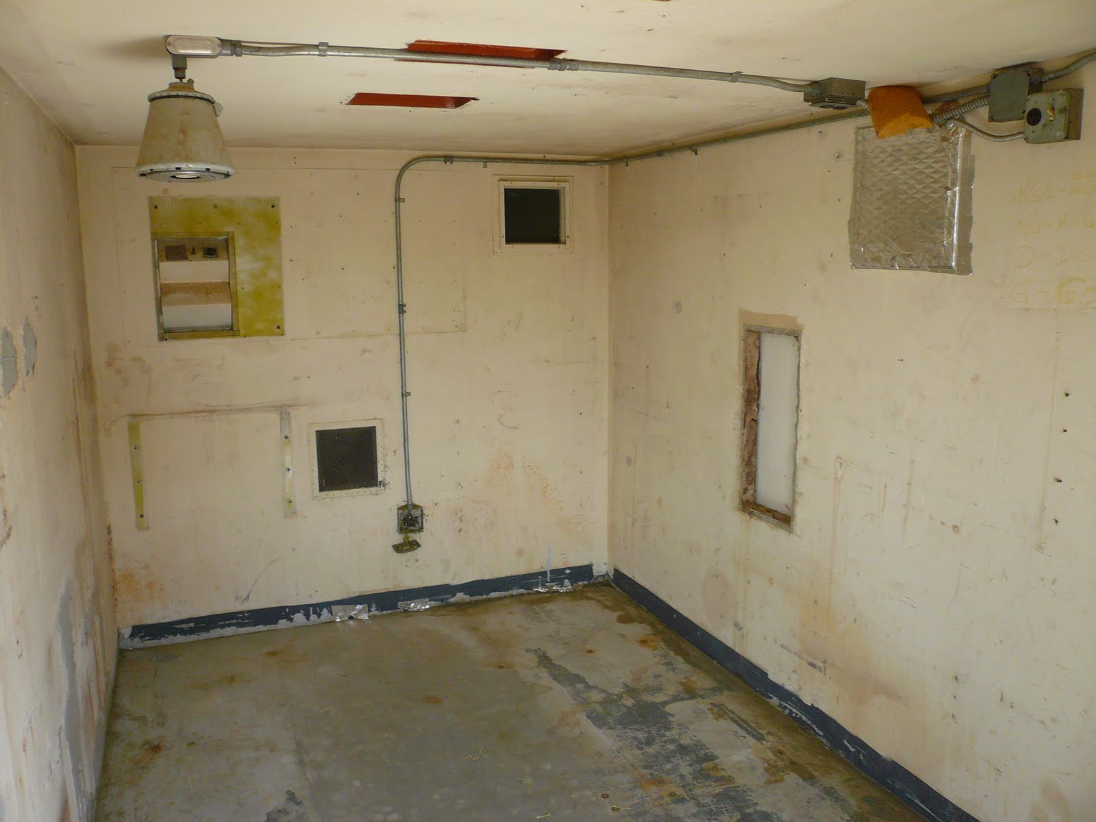 Imagines Farm: Herb Drying Room