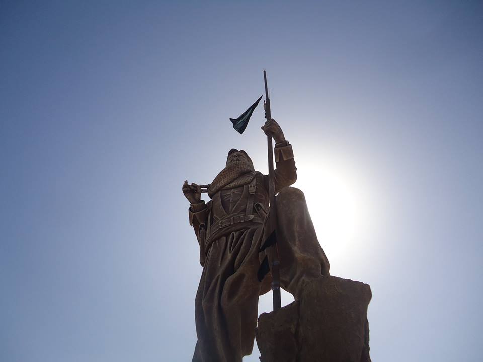 kurdistanart: Peshmerga statue in Kirkuk south of Kurdistan پەیکەری ...