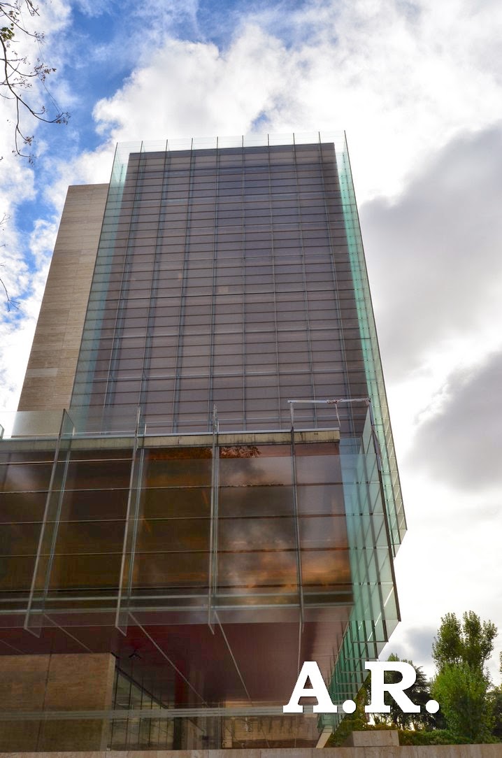 Fotografía Serie Arquitectura Edificio Castelar Madrid. Photo series ...