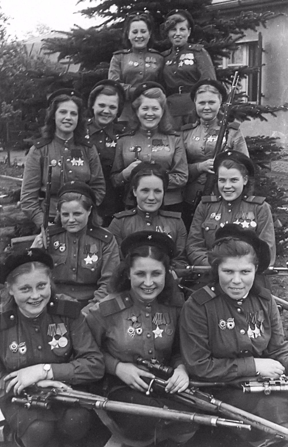 Twelve Female Snipers from the Soviet Union's 3rd Shock Army in 1945 ...