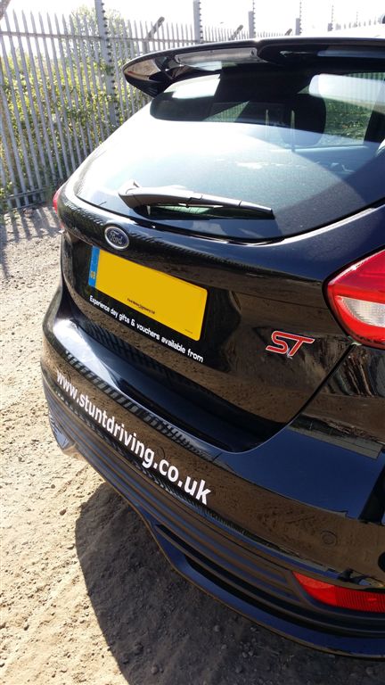 The Green I Signs Blog: Ford Focus ST & Ford Focus RS graphics supplied ...