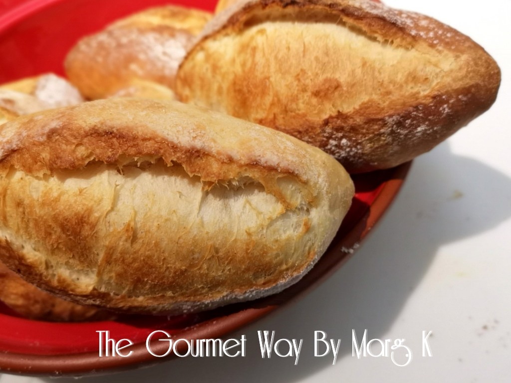 Everything Dough(15)....Crispy Bun . 萬用麵糰之十五....脆皮豬仔包