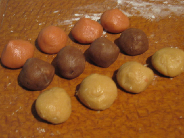 She Made/Ella Hace {Conchas} - La Cocina de Leslie