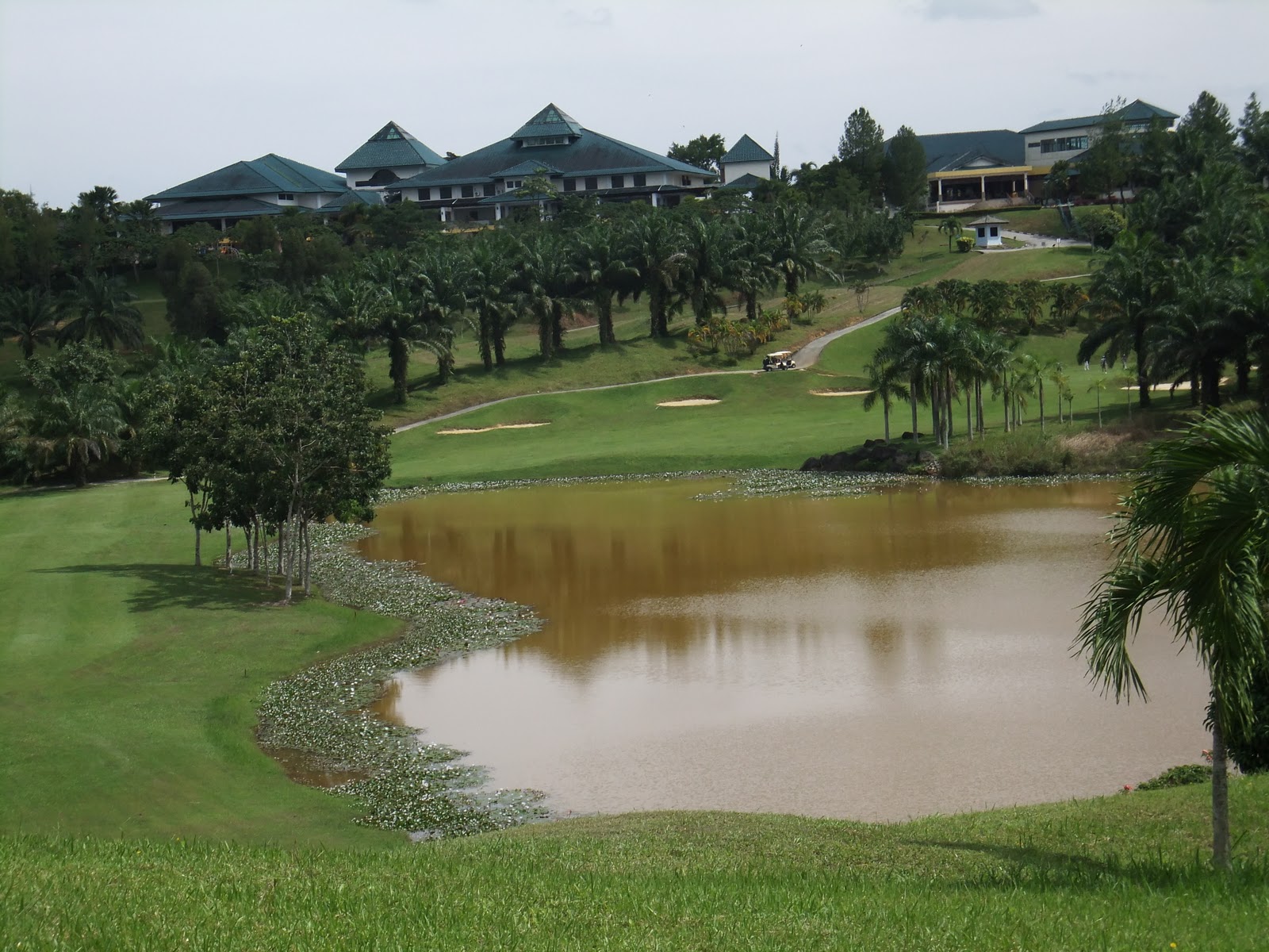 haPpY HaPpY: Kulim Koay Chap before a Golf Game @ Kulim Golf & Country ...