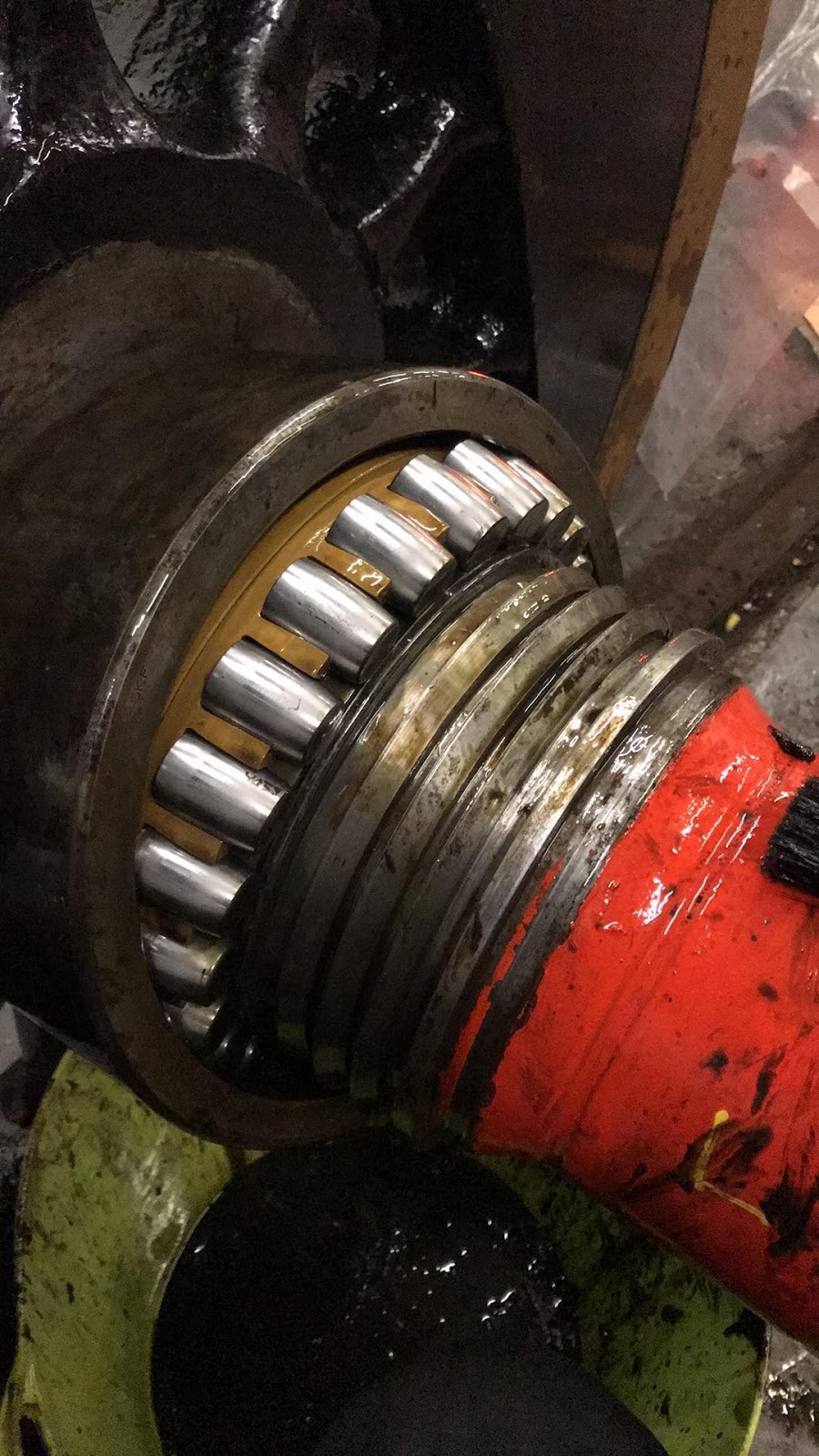 North Tyneside Steam Railway: Axlebox Removal