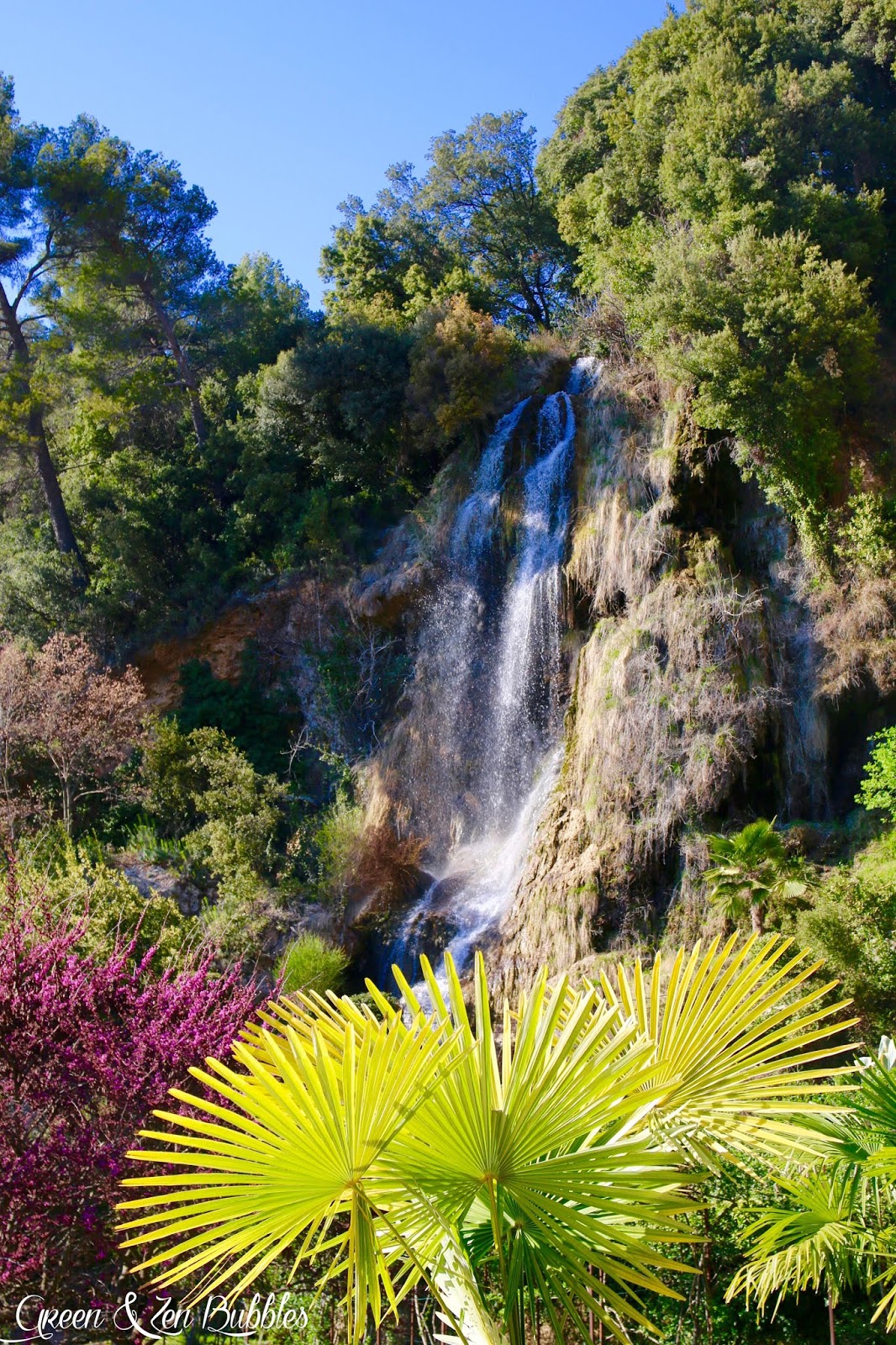 Green & Zen Bubbles: Les jardins de la cascade