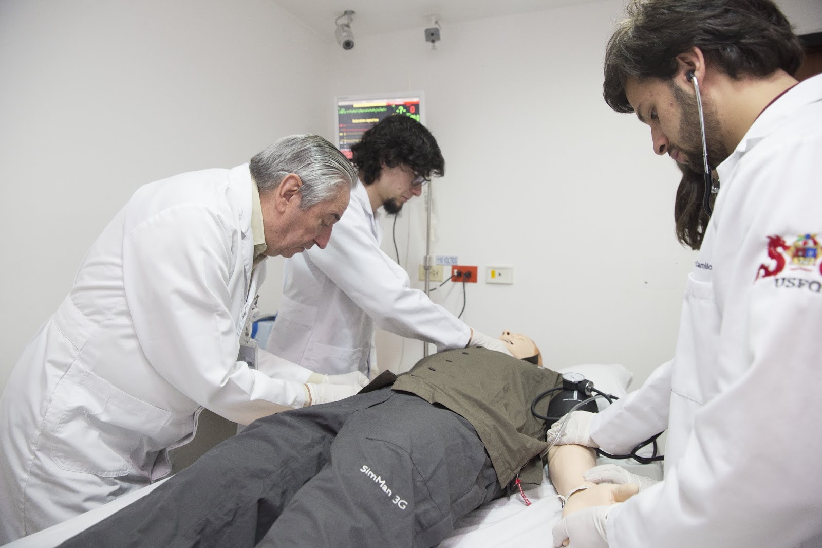 El Médico - Investigador; opiniones y desafíos - Noticias USFQ El Médico - Investigador; opiniones y desafíos - Noticias USFQ