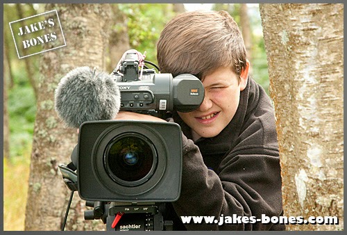 Behind the scenes filming on CBBC WIld : Jake's Bones