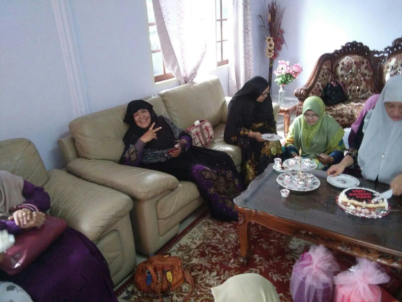 SSN Dalam Kenangan: Jamuan Makan Tengahari di Rumah Che Johan