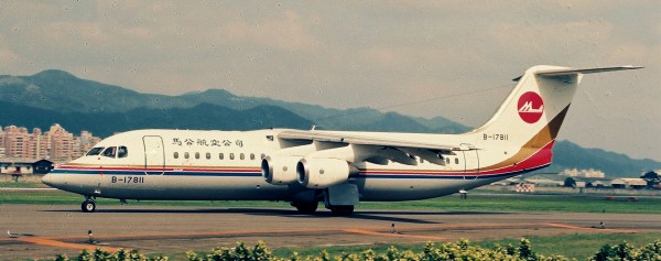 飛行場の測候所: 馬公航空的機隊