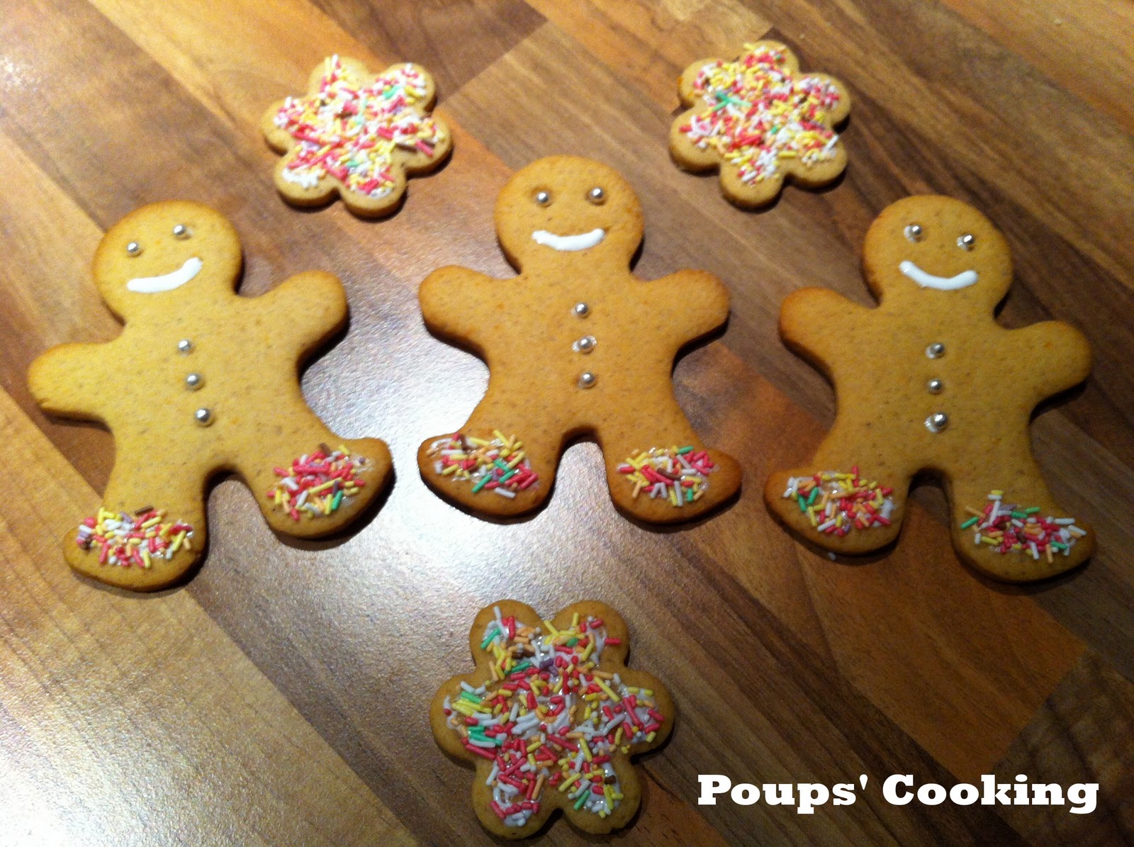 Poups' Cooking: Petits biscuits de Noël