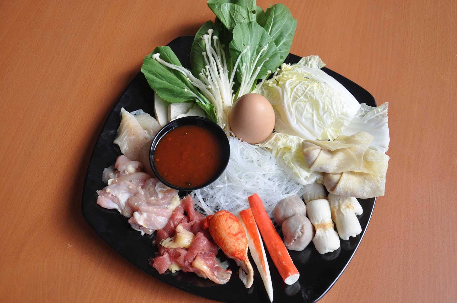 Masak-masakan di Super Suki yang Super Yummy | Desi's Journey