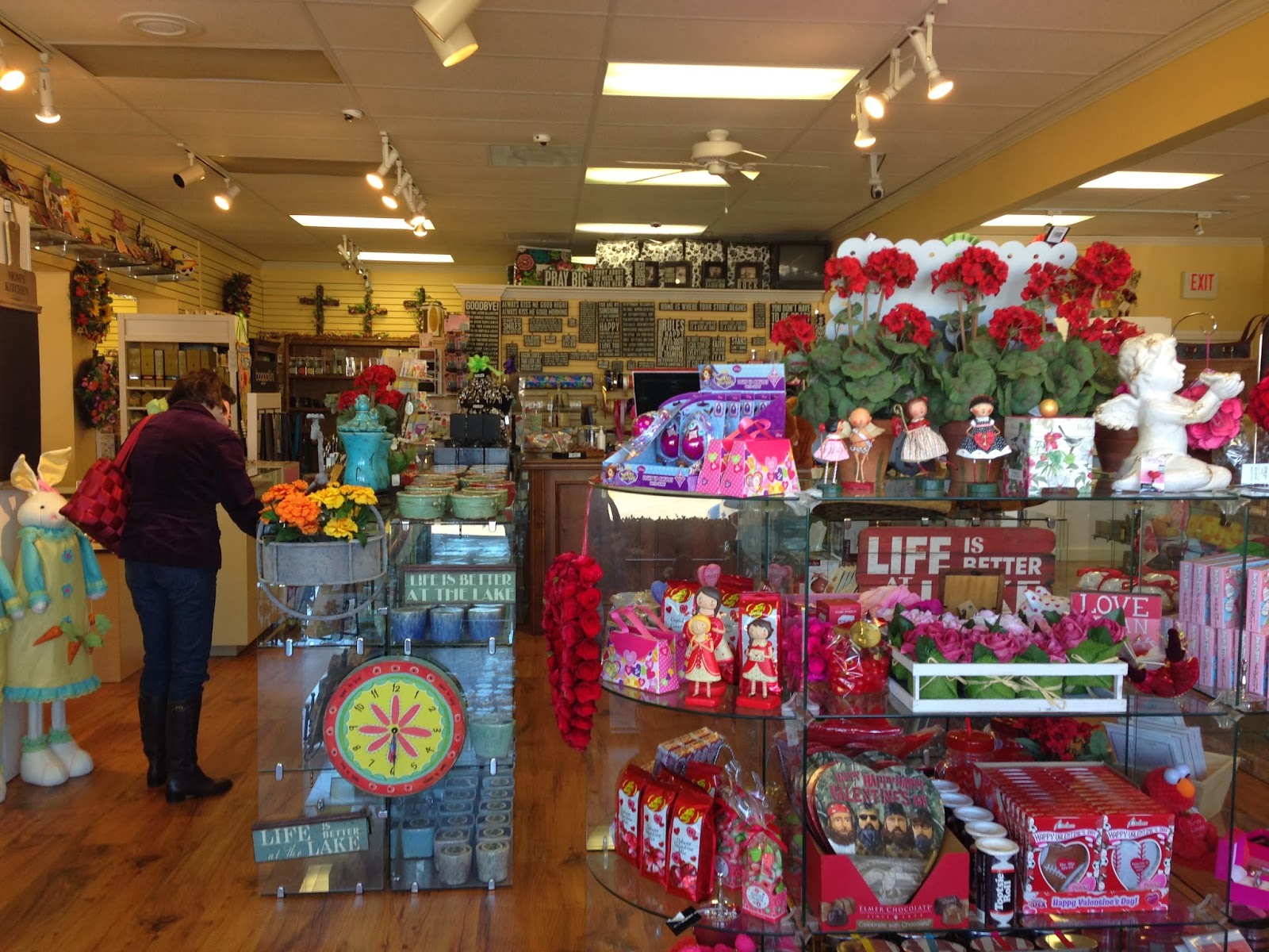 Tulsa Street Stories: Giving The Perfect Touch in South Tulsa