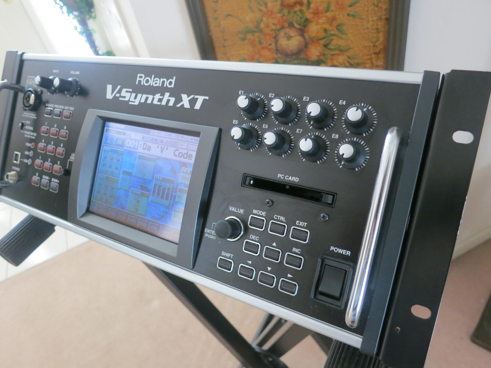 MATRIXSYNTH-B: ROLAND V-SYNTH XT Rack