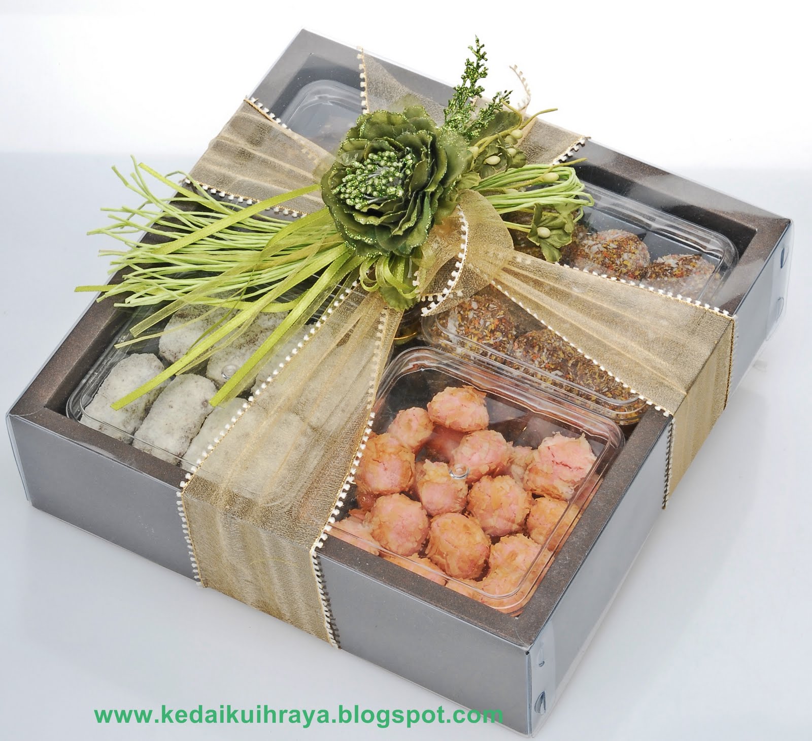 Kuih Raya: Raya Hamper Collections : RM 50-RM 150