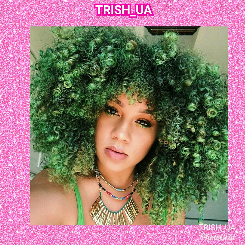 GREEN CURLY HAIR