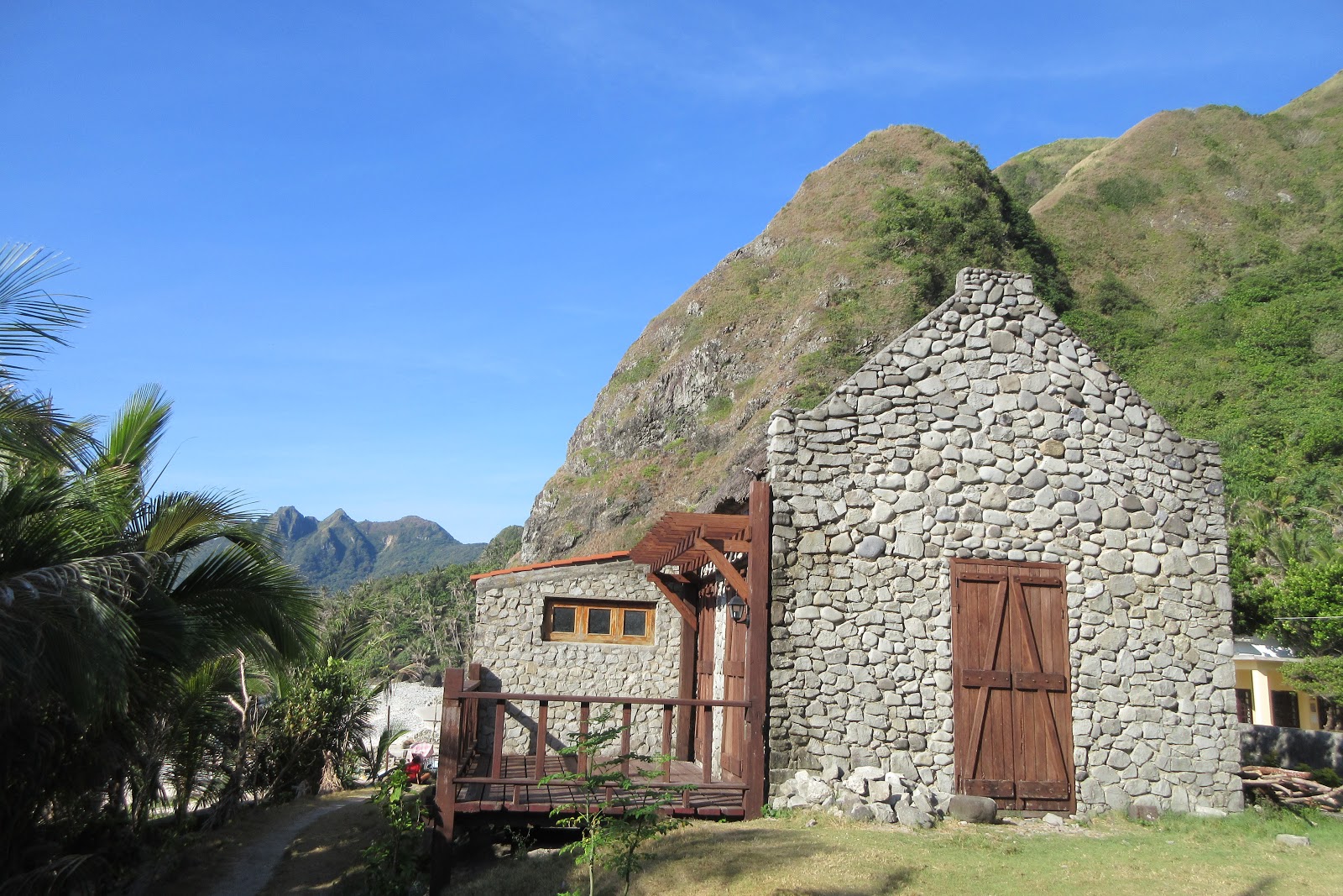 Batanes Escapade III: Exploring Sabtang - The Wandering Juan