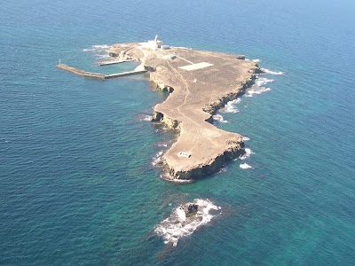 UN POCO DE AQUI,UN POCO DE ALLI: LA ISLA DE ALBORAN