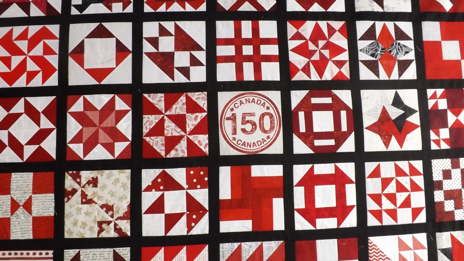 Treadle Quilts: Canada 150 Quilt Finish