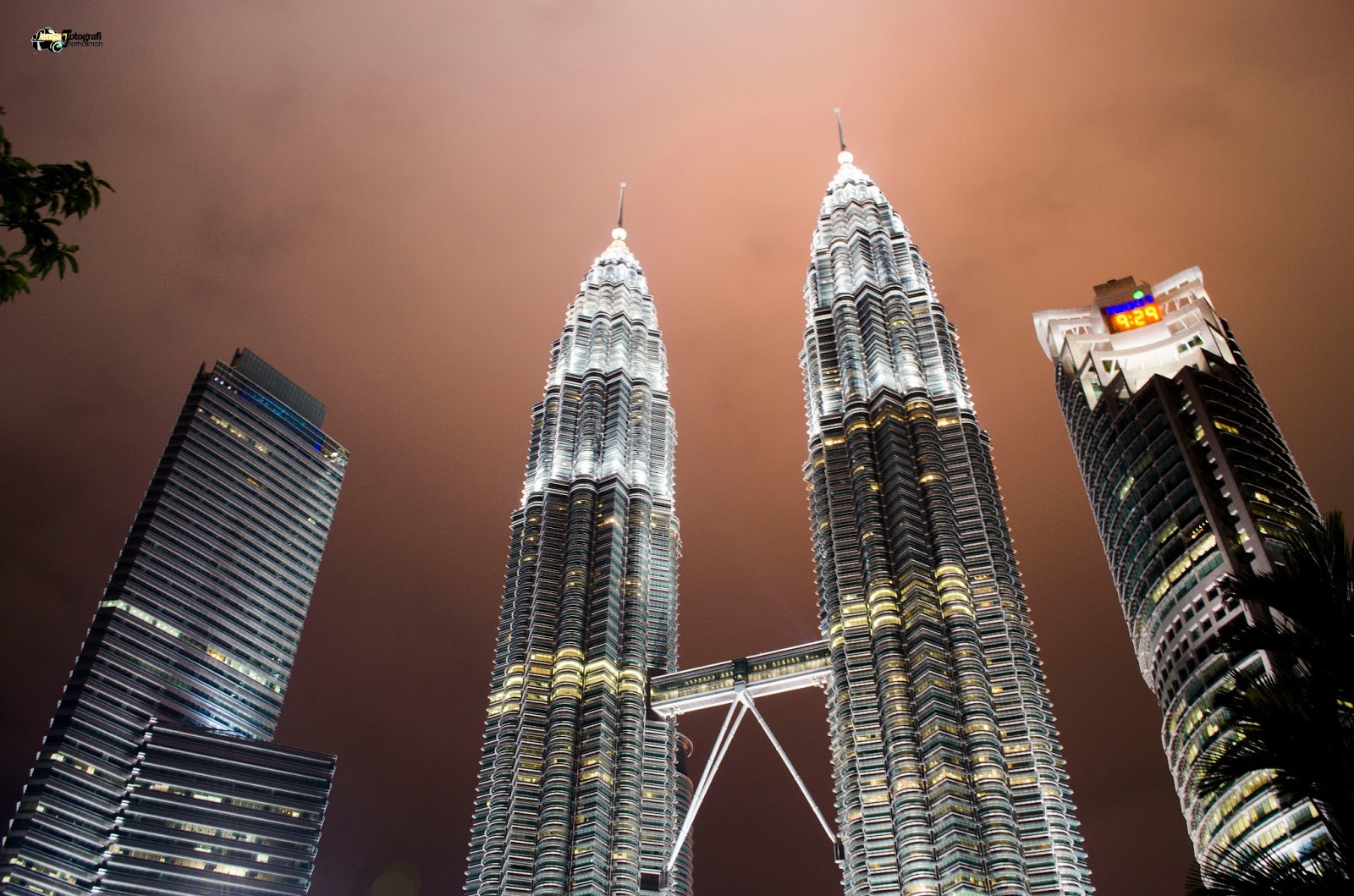 Night at KLCC ^^ | lensafotografinorhalimah