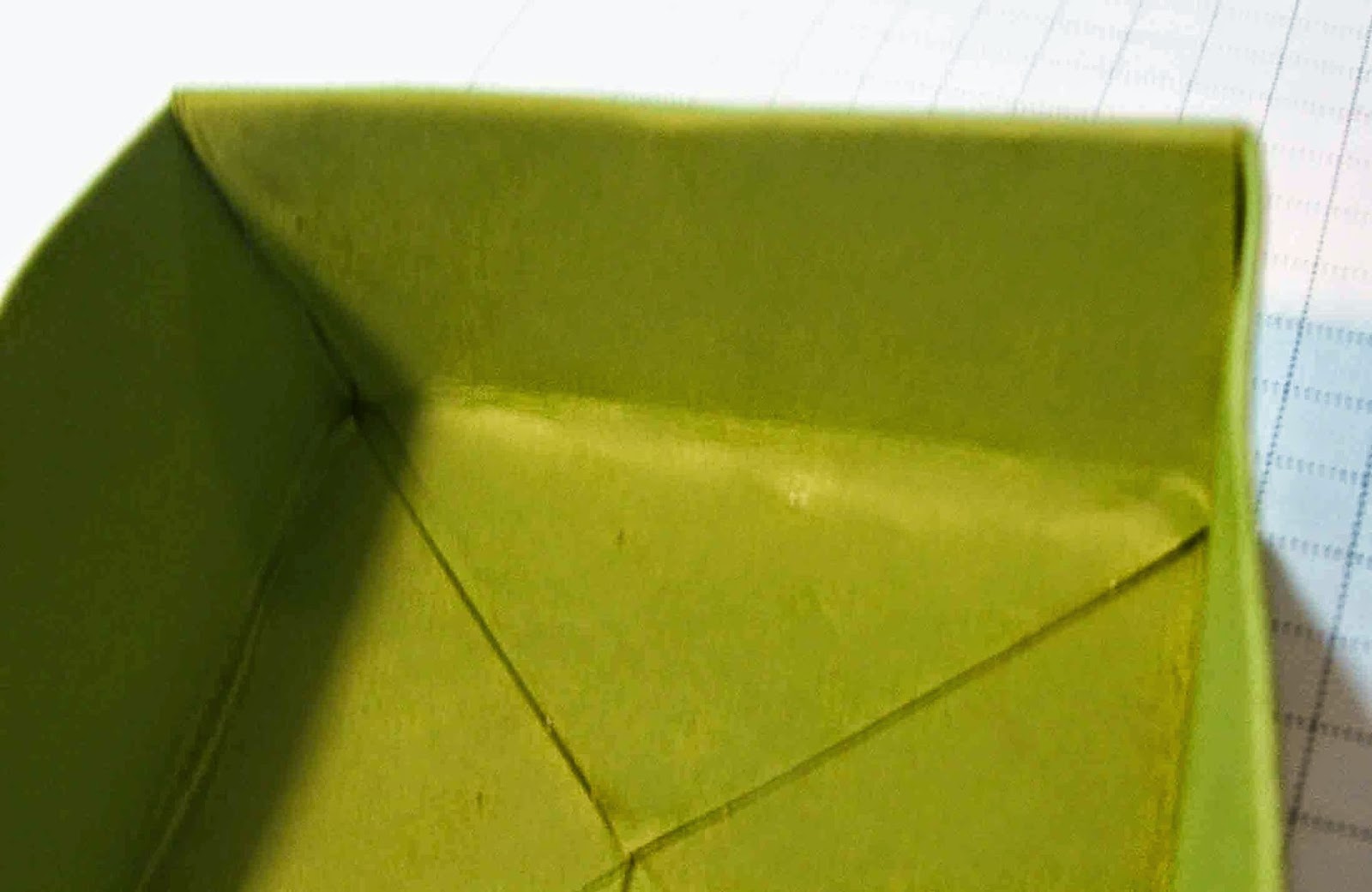 Crafty Maria Tutorials: Stepper Box - a Tutorial