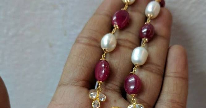 Simple Flower Locket for Kids - Jewellery Designs