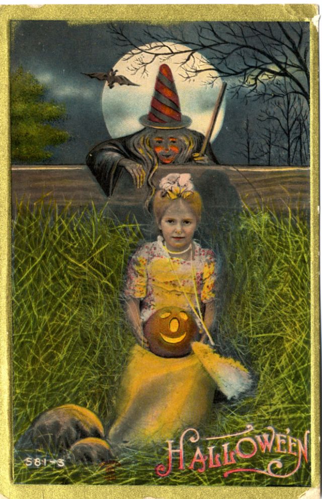 A Collection of Bizarre Halloween Postcards From the Early 20th Century ...