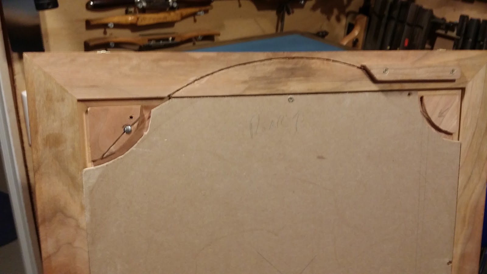 Envelope Table Mechanism