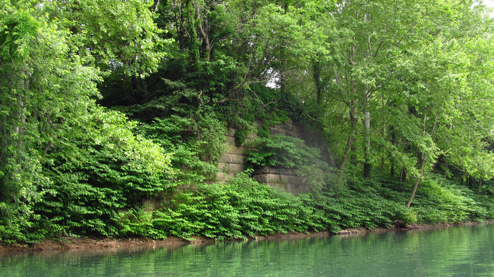 Old Industry of Southwestern Pennsylvania : A Trip Through Packsaddle Gap