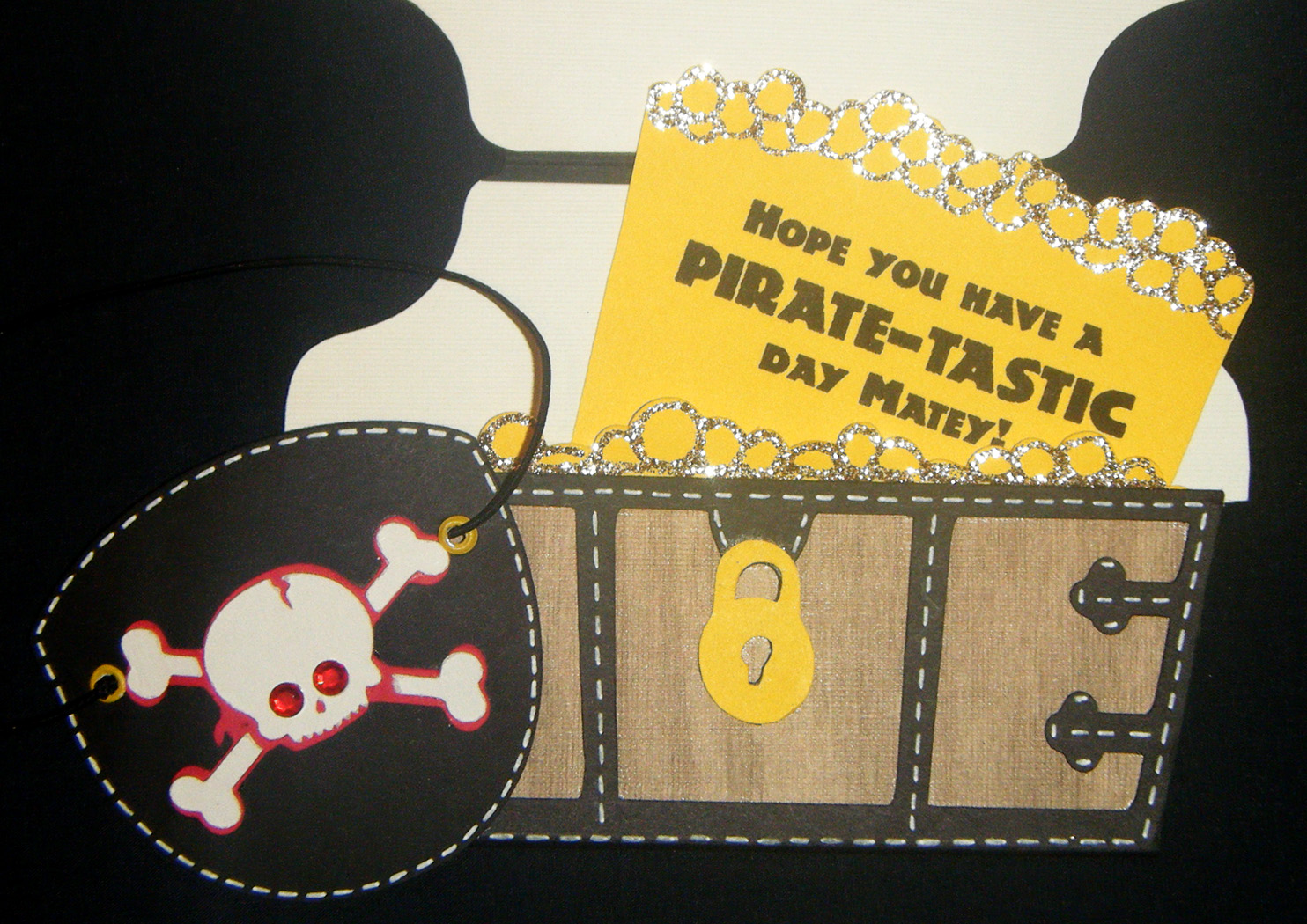Cards by CG: Arrrrgg!! It's a pirate treasure chest!