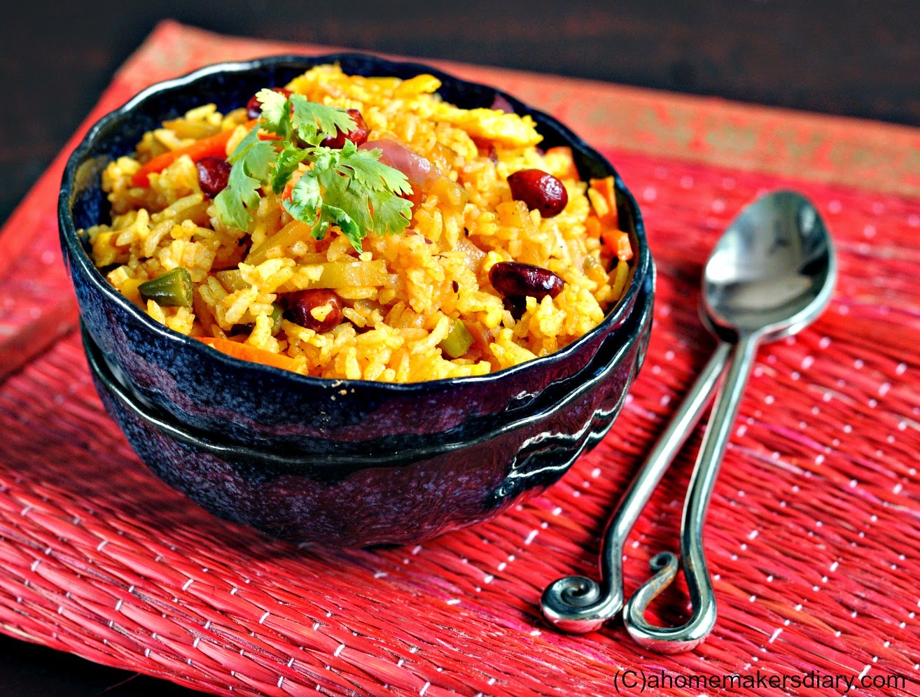 Bhat Bhaja (Bengali left over rice fry with veggies and spices) - A ...