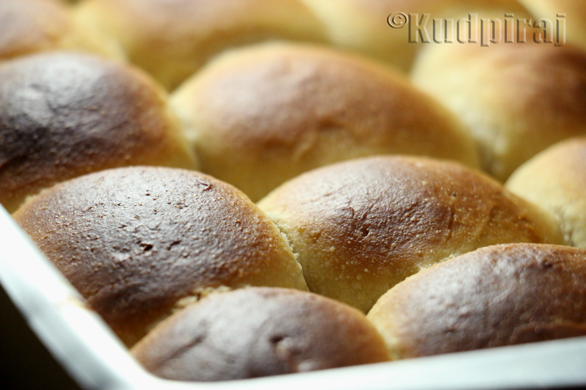 Kudpiraj's Garam Tawa: Whole Wheat Flour Paav Bun