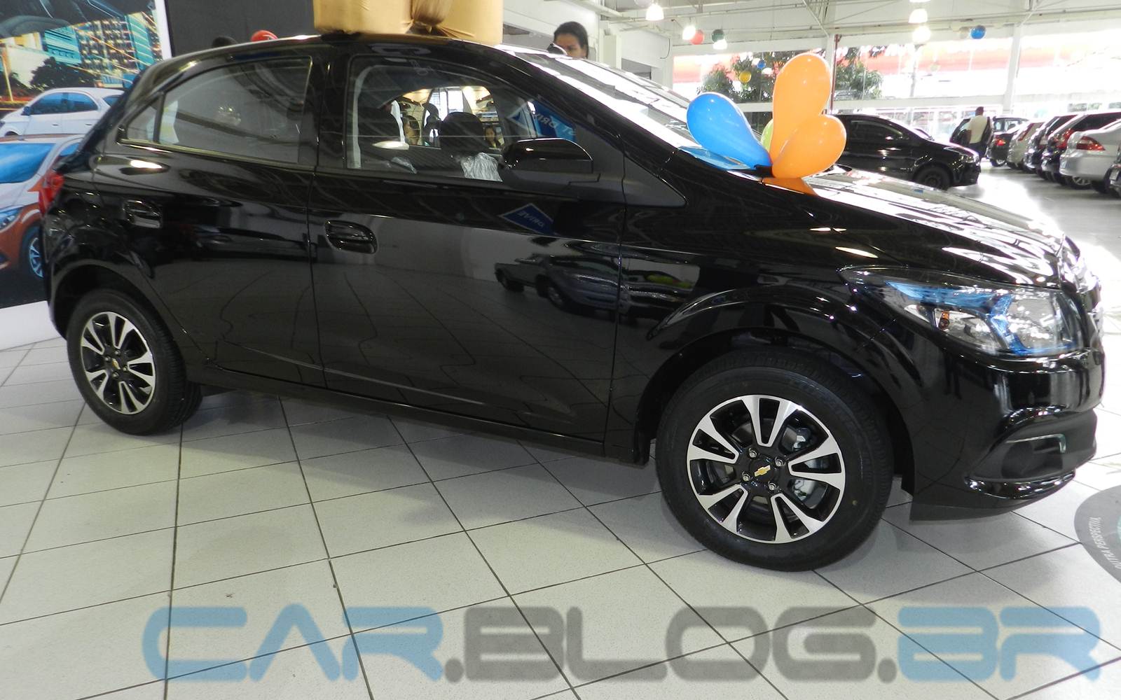 Chevrolet Onix LTZ 2013 tem preço de R$ 46.500 nas concessionárias