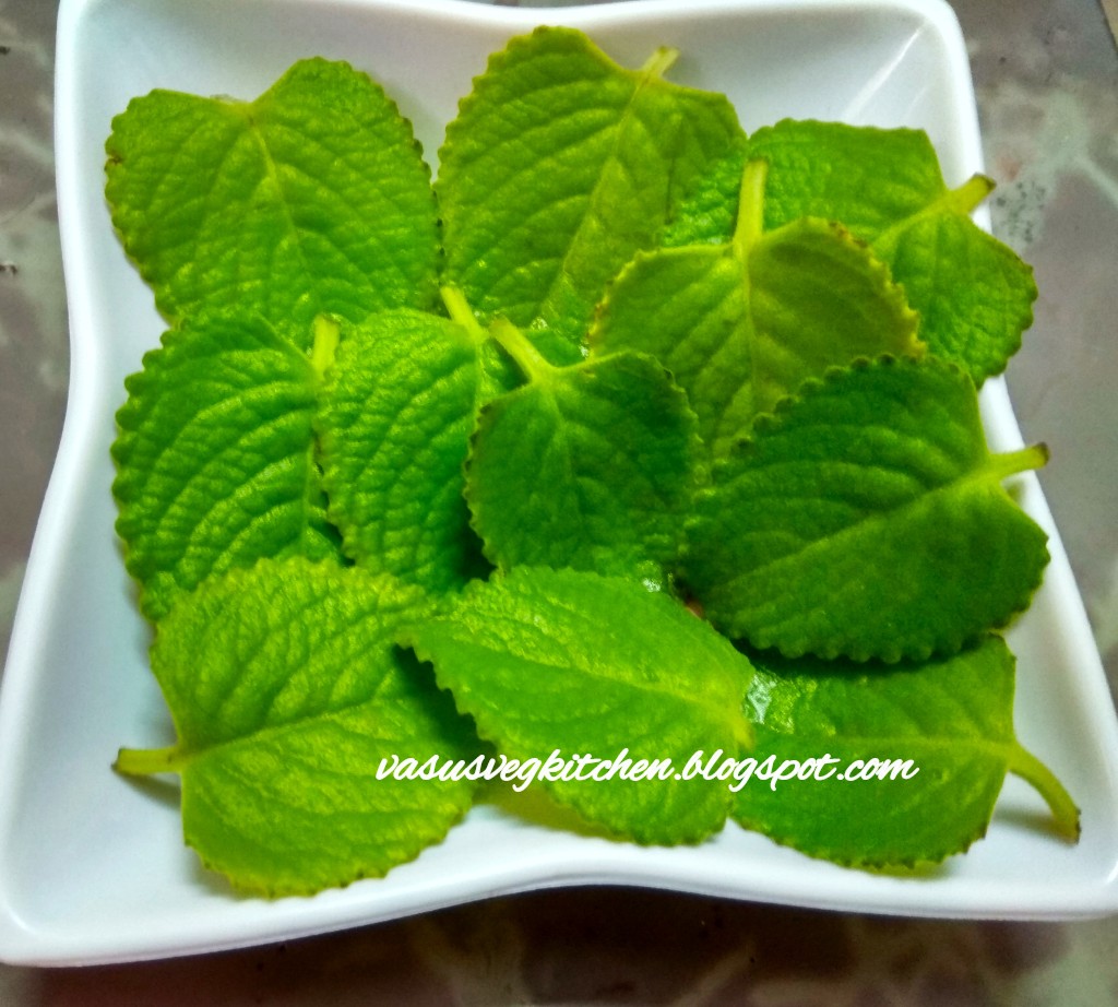 Vasusvegkitchen: Vaamu akku bajji ~ Ajwain patee ke pakode ~ Doddapatre ...