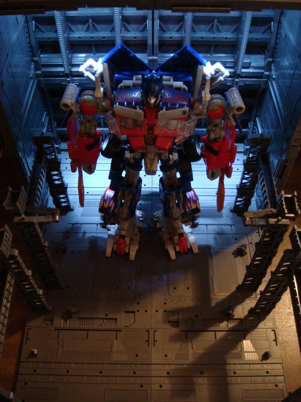 Zebu's Gundam/Transformers Factory: Mechanical Hangar (Autobot Hangar ...