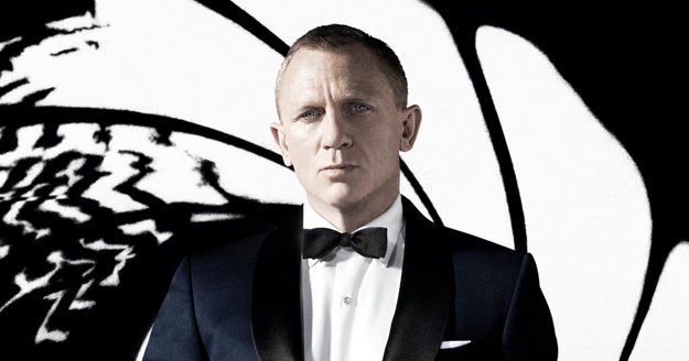 SNEAK PEEK : "James Bond: Skyfall": Underwater Fight Scene Spoilers