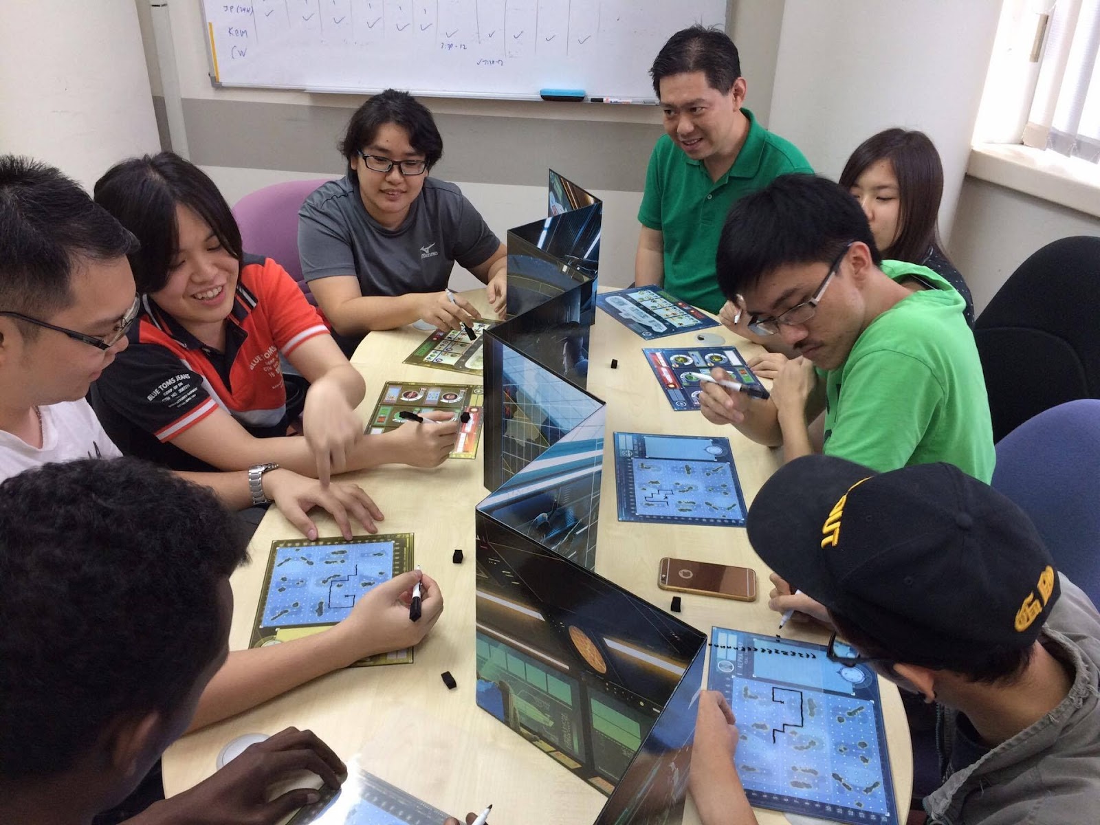 Hiew's Boardgame Blog: Captain Sonar