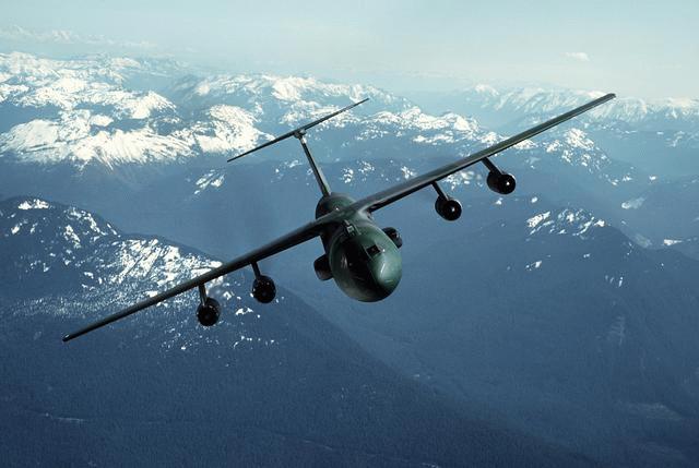 C-141 Starlifter Military Cargo Aircraft |US Military Aircraft Picture