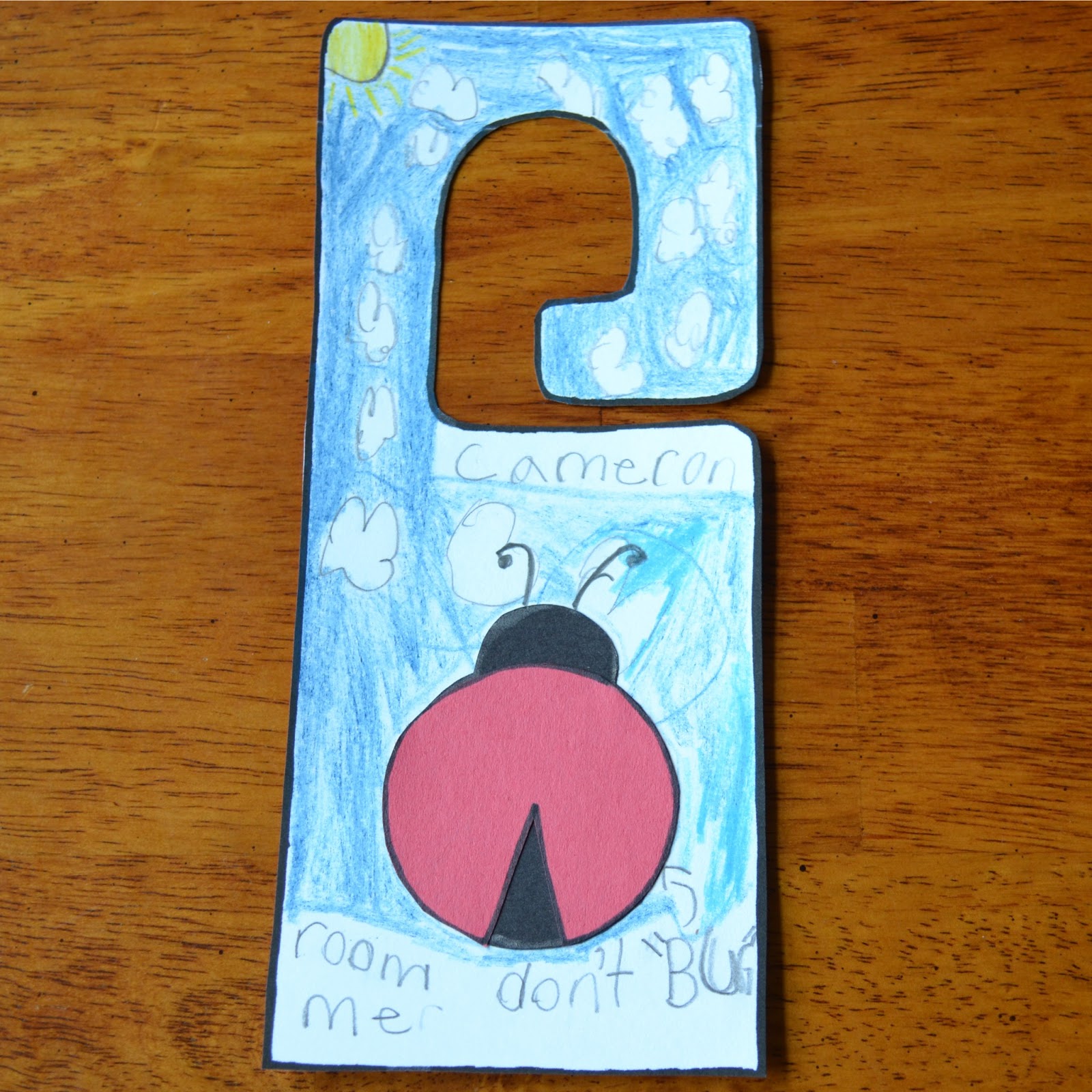 East Coast Mommy: ECM Kids' Craft Club - #14 {Door Hanger}