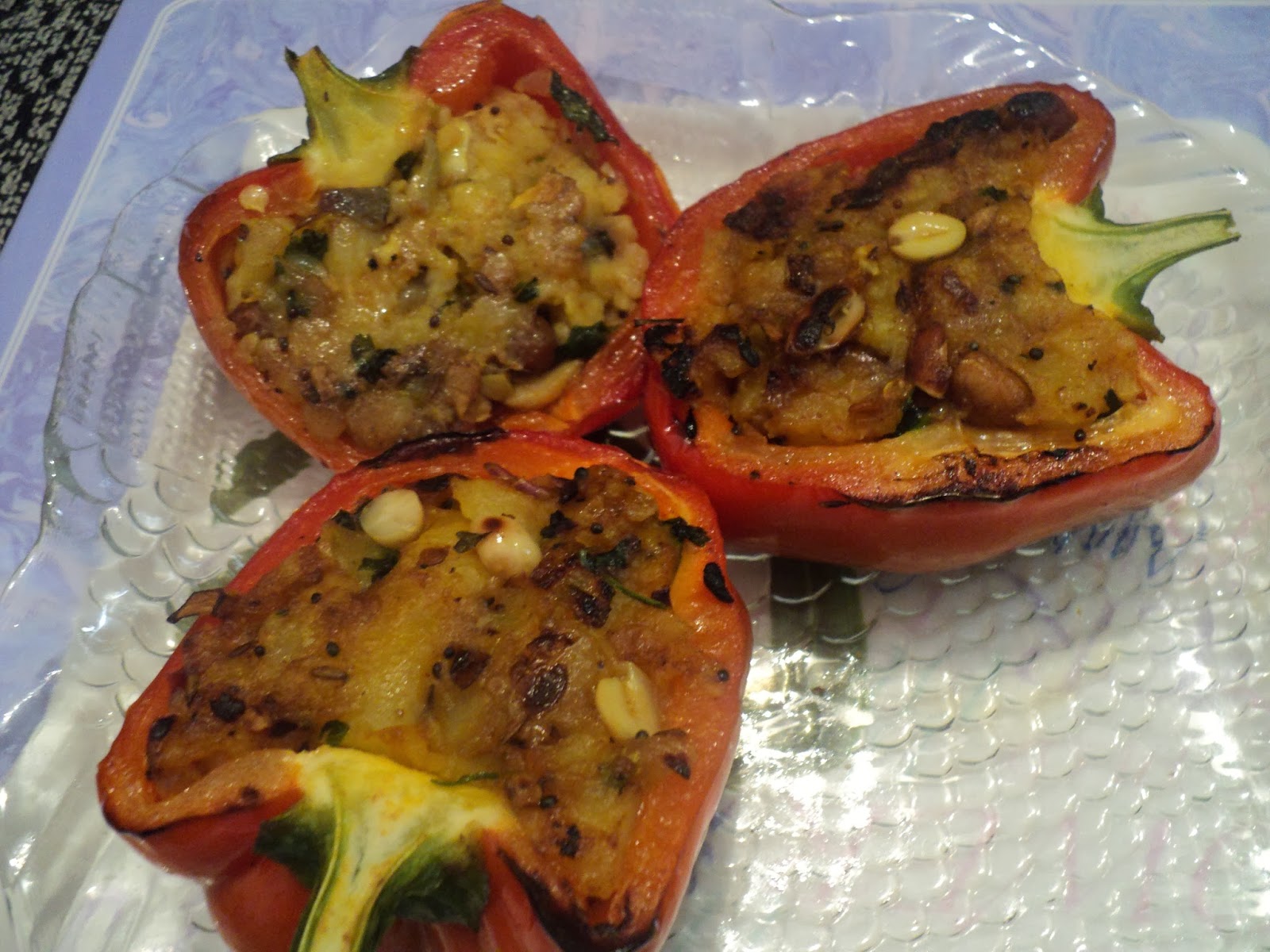 Oriyarasoi - The cosmopolitan Odia's Kitchen !: Red Pepper Boats