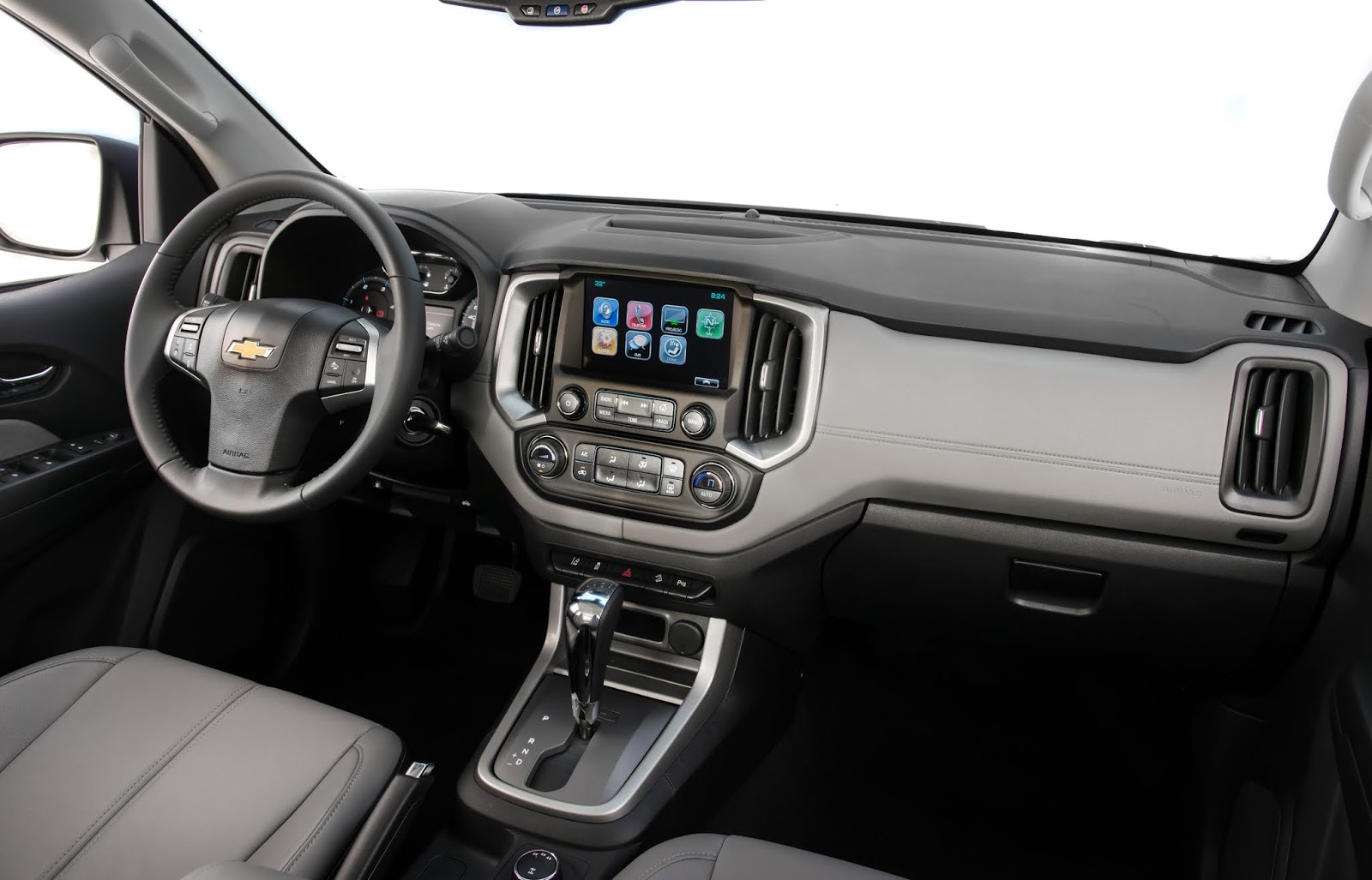 Chevrolet S10 ganha novidades discretas na linha 2020