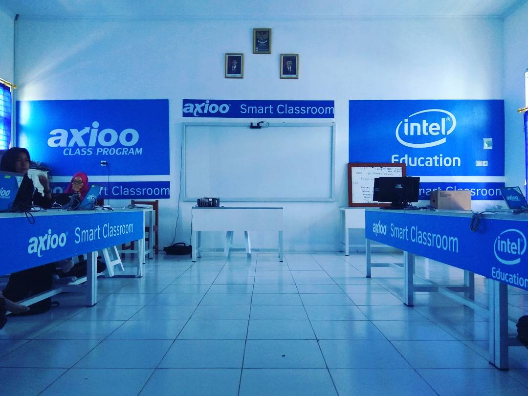 Axioo Kece Ga Bikin Kere