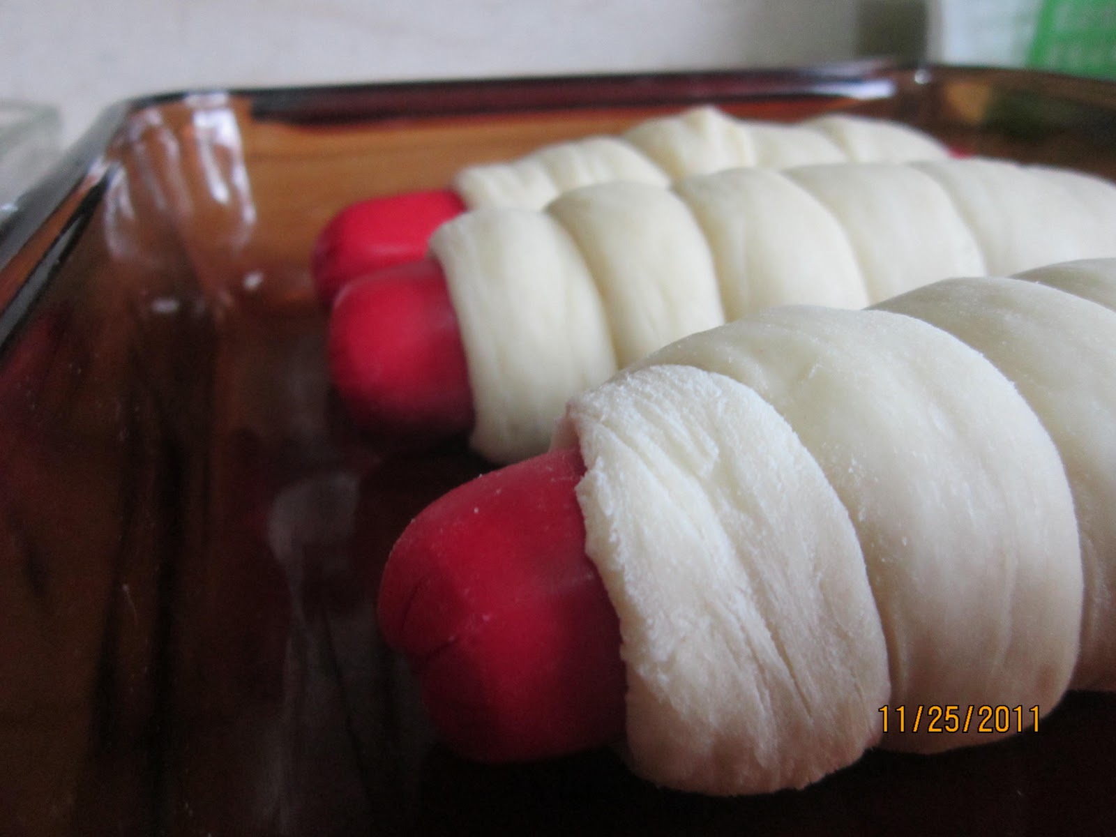 The Queen can cook: Hot Dog Wraps