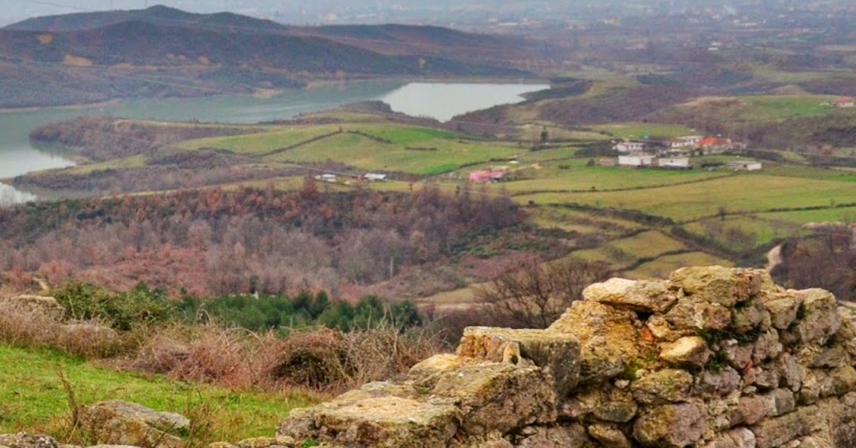 ArqueoLugares: ALBANÓPOLIS prox. Kruje. Shqipëria / Albania