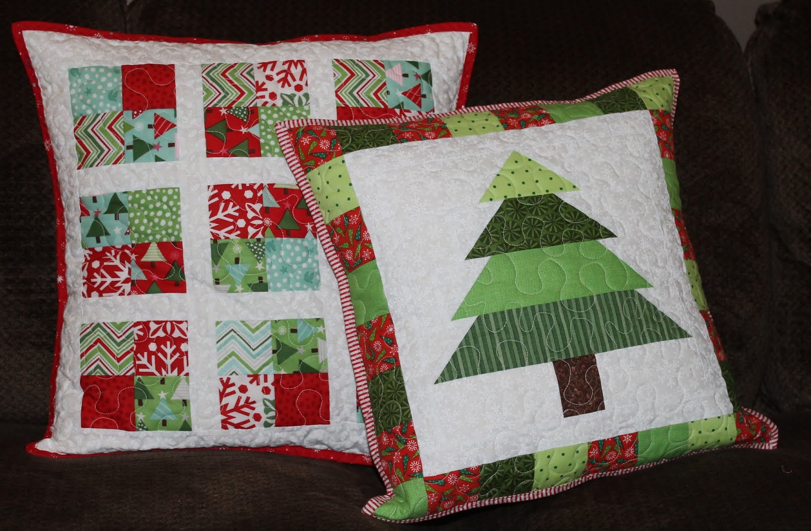SunShine Sews...: Christmas Holiday Pillow Covers